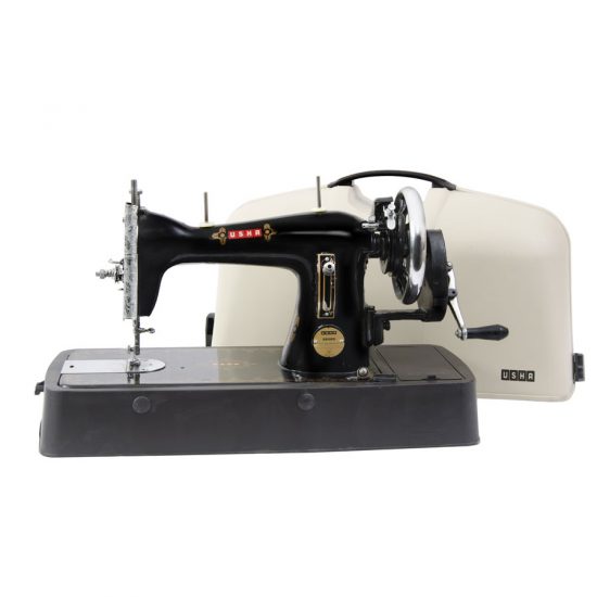 Usha Tailor Super Deluxe | Straight Stitch Sewing Machine | Simple ...